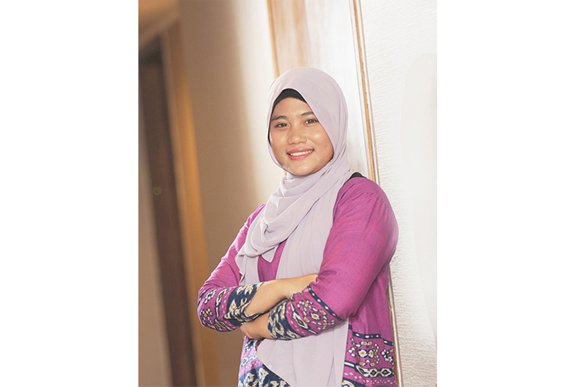 Young Indonesian Engineer Aqmarina Andira Teaching The Art of Storytelling